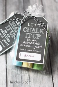 9 Excellent End of the Year Gifts for $1 - Teach Junkie